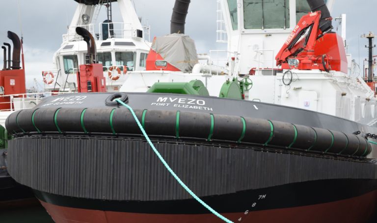 Fender Kapal Tunda: Perlindungan yang Tahan Lama untuk Operasi ...